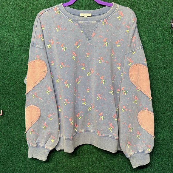 easel | Tops | 637 Nwt Last Easel Floral Patterned Sweatshirt With ...